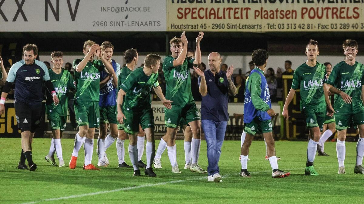Sint-Lenaarts doet bijnaam ‘giant killer’ alle eer aan: “Nu knallen tegen Zulte Waregem” | GVA